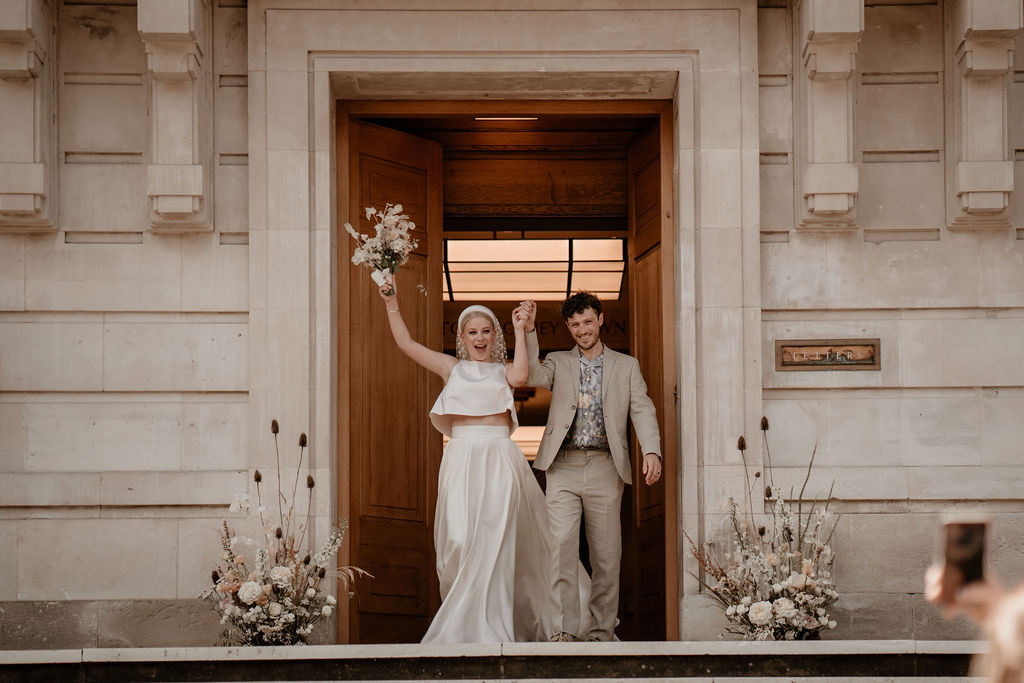 Emma & Jack - Hackney Town Hall - The Unbridled